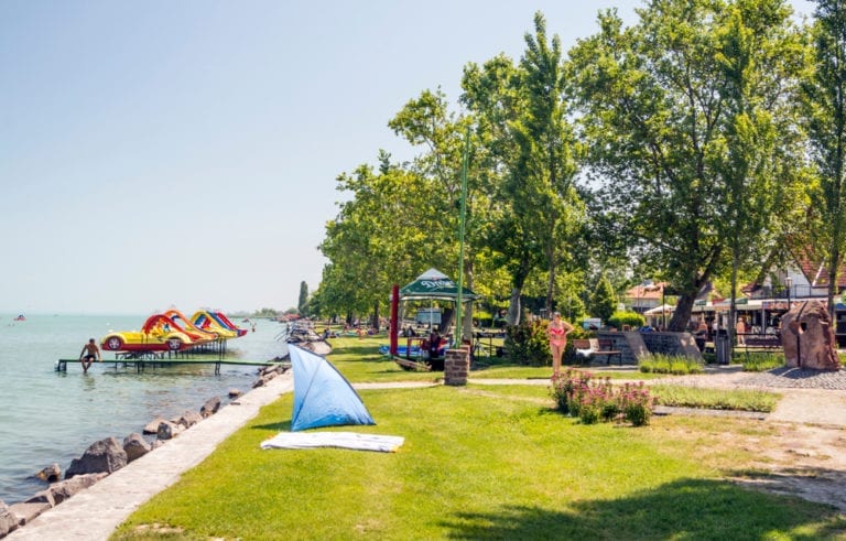 Panoráma, hajózás, strandok – Kalandra fel, irány Balatonlelle ...