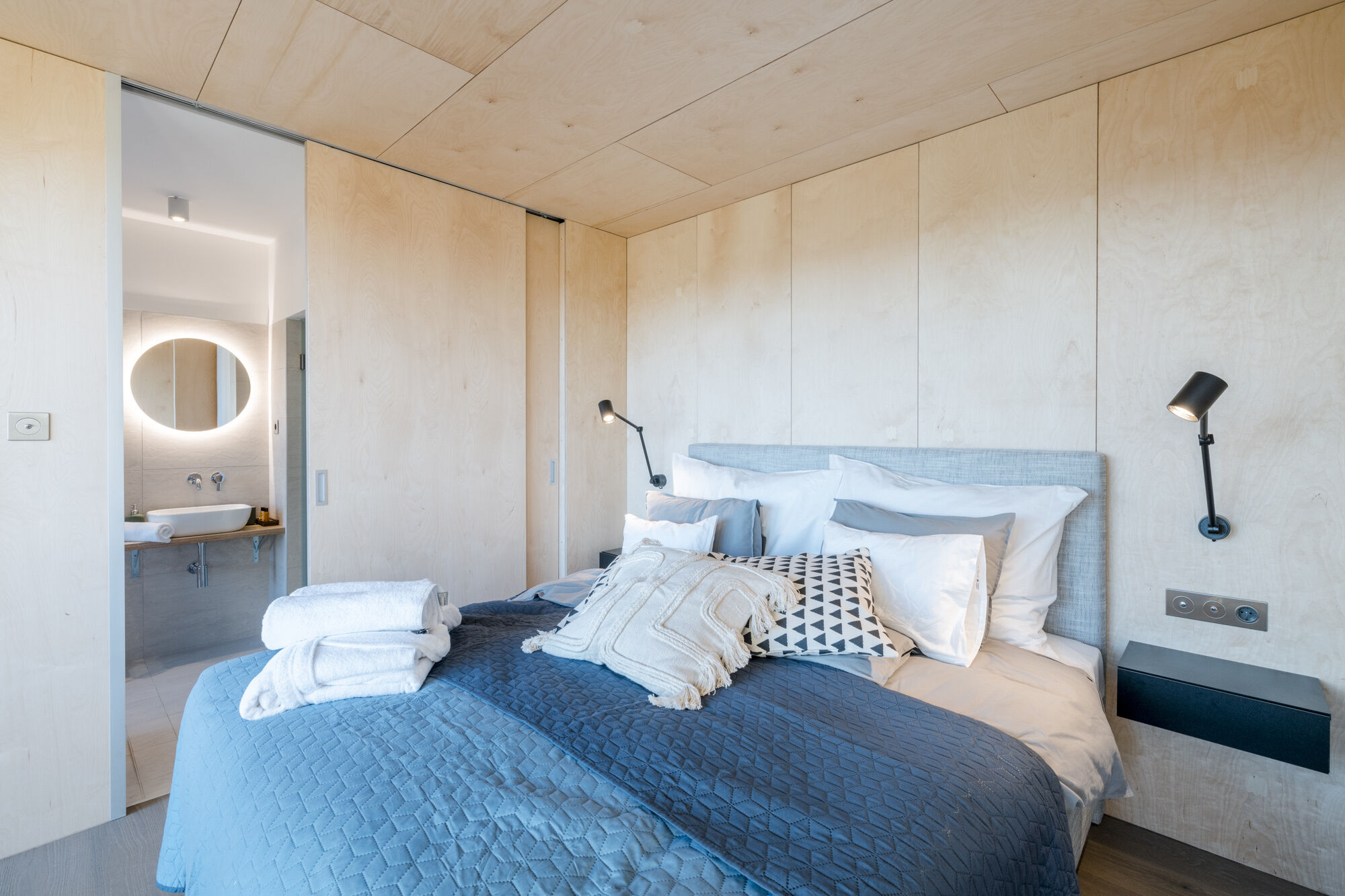 „Sziklákba” rejtett luxus apartmanok: Treehouses Kapolcs - Szallas.hu Blog