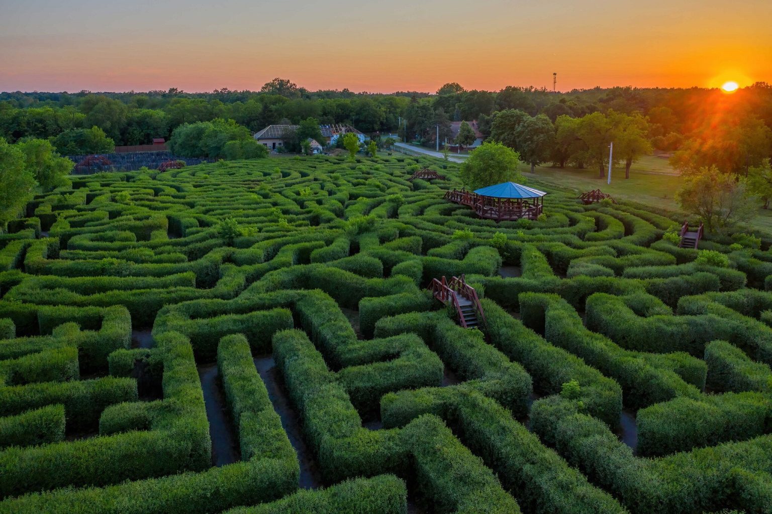 Te ki tudsz jutni a világ egyik legnagyobb labirintusából? - Szallas.hu ...